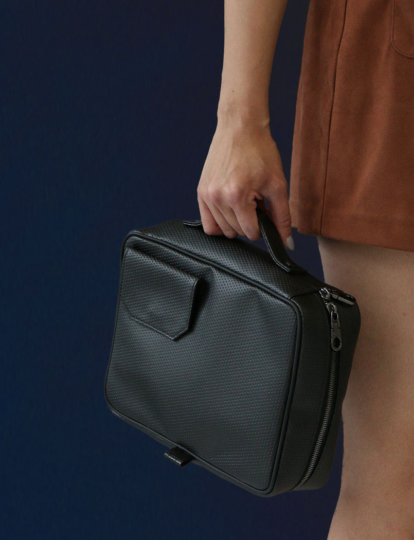 GIVEAWAY: The Flight Pack by Rogue Stories - A Dash of Dee