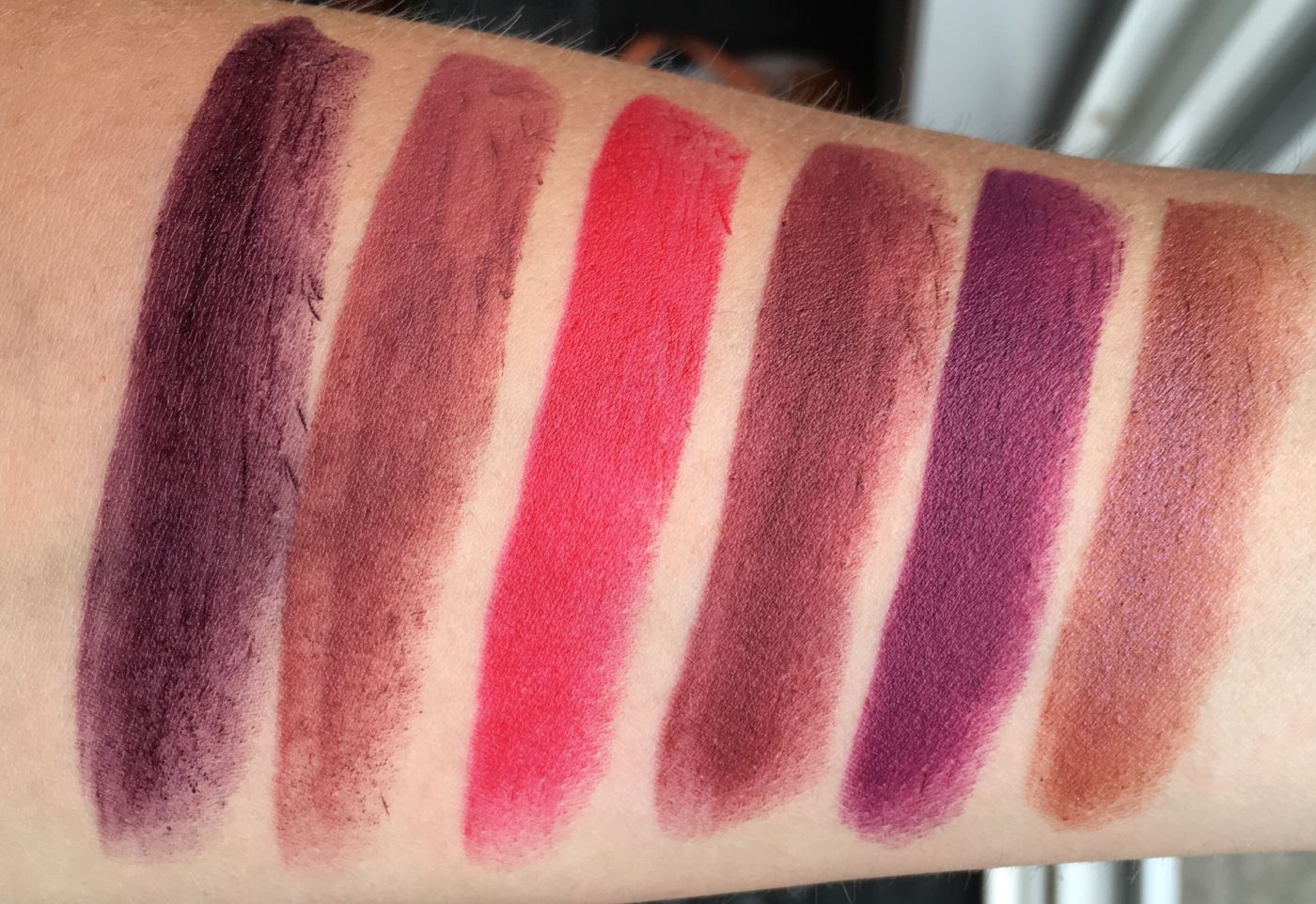NYX Pin-Up Pout Lipstick Swatches and Review